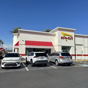 IN-N-OUT BURGER - Updated June 2025 - 318 Photos & 314 Reviews - 4840 N ...