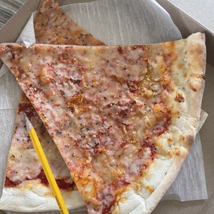 KOLOSSOS RESTAURANT AND PIZZA - Updated July 2025 - 21 Reviews - 30 W ...