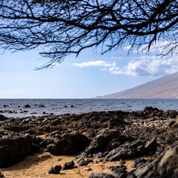 ULUA BEACH PARK - Updated December 2025 - 265 Photos & 107 Reviews ...