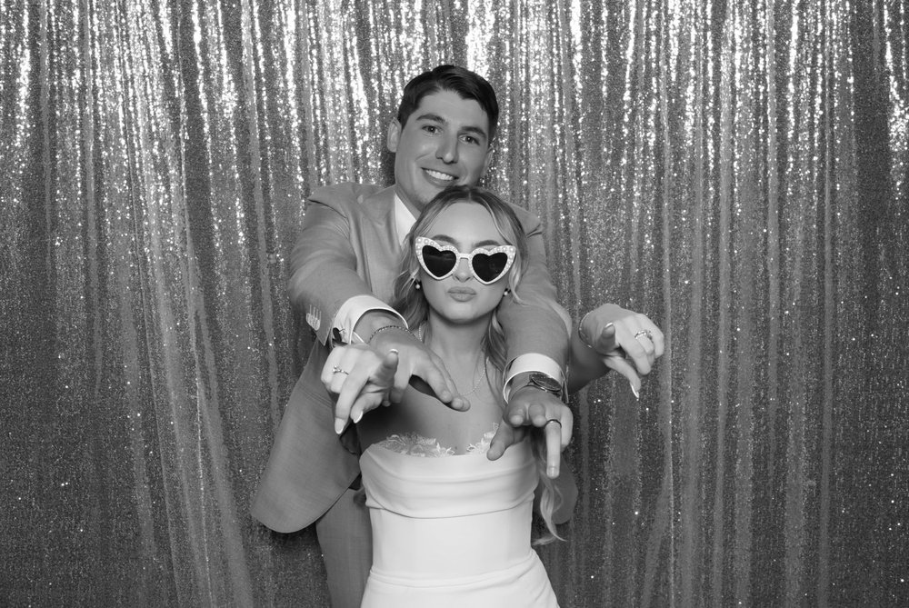 FUN FRAME PHOTO BOOTH - Updated November 2025 - 55 Photos - 84 Reviews ...