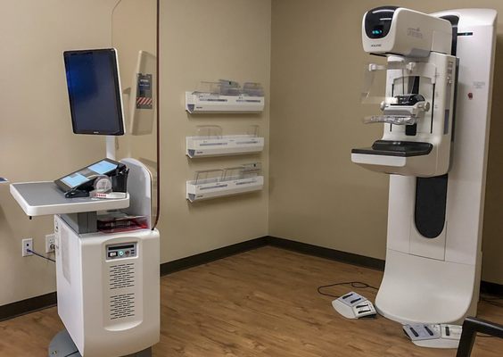 SOLIS MAMMOGRAPHY - Updated October 2025 - 18 Photos - 3160 Clarksville ...