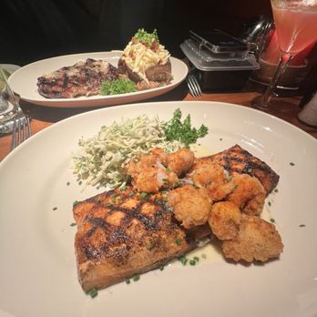 HOUSTON’S RESTAURANT - Updated December 2025 - 413 Photos & 558 Reviews ...