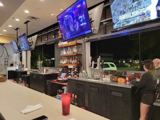 CRUISERS GRILL - Updated June 2024 - 336 Photos & 413 Reviews - 319 ...