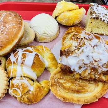 VIERA’S BAKERY - Updated December 2025 - 59 Photos & 60 Reviews - 430 W ...