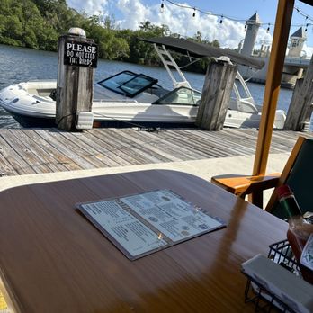 TWO GEORGES WATERFRONT GRILLE - Updated April 2025 - 757 Photos & 870 ...