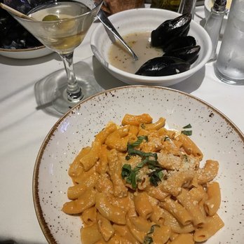 VIAGGIO RISTORANTE & LOUNGE - Updated March 2025 - 474 Photos & 911 ...