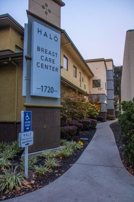 HALO PRECISION DIAGNOSTICS & BREAST CARE CENTER - Updated June 2025 ...