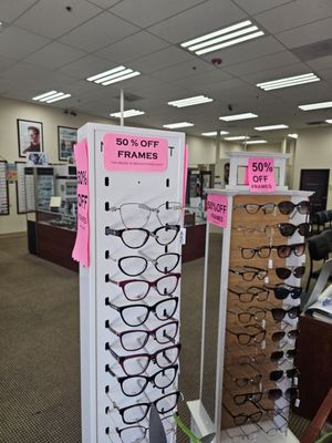 VISION EXPRESS OPTOMETRY - Updated November 2025 - 18 Photos & 109 ...