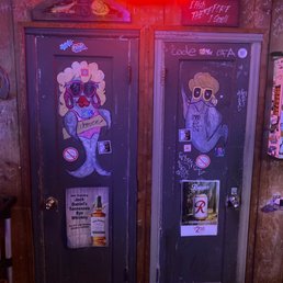 REEL M INN - Updated April 2025 - 266 Photos & 452 Reviews - 2430 SE ...