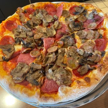 TONY C’S PIZZA & BEER GARDEN - ANDERSON LANE - Updated August 2024 ...