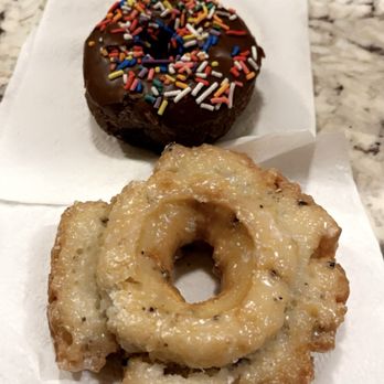 DONUT STAR - Updated April 2025 - 393 Photos & 434 Reviews - 601 W ...