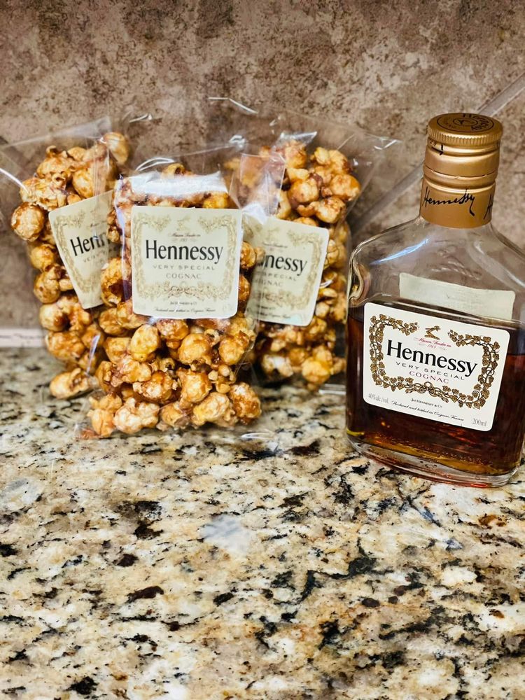 LAYLONI’S SWEET TREATS & MORE - Updated June 2025 - 11 Photos - Phenix ...