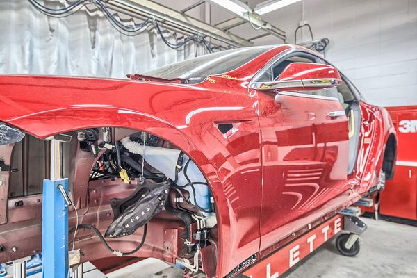 CAR CRAFT AUTO BODY CHESTERFIELD - Updated December 2025 - 36 Photos ...