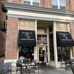 PLUCKED UP CHICKEN & BISCUITS - Updated July 2025 - 430 Photos & 464 ...