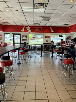 ICEBERG DRIVE INN - Updated July 2025 - 137 Photos & 218 Reviews - 222 ...