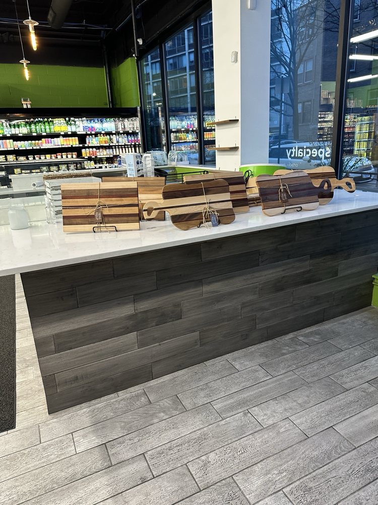 GO GROCER - Updated July 2025 - 521 W Diversey Pkwy, Chicago, Illinois ...