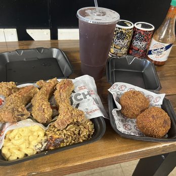 CHICKEN’S KITCHEN - Updated October 2024 - 277 Photos & 120 Reviews ...