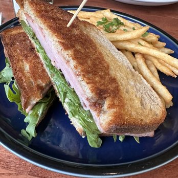 BEVRIDGE PUBLIC - Updated August 2024 - 86 Photos & 109 Reviews - 4315 ...