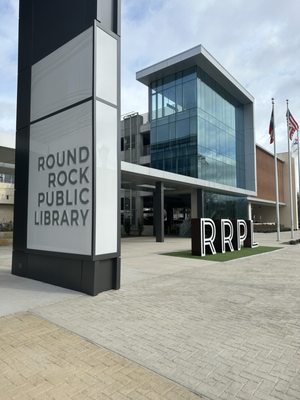 ROUND ROCK PUBLIC LIBRARY - Updated December 2025 - 70 Photos & 12 ...