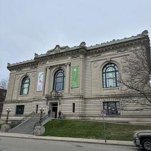 KENT DISTRICT LIBRARY - KENTWOOD RICHARD L. ROOT BRANCH - Updated June ...