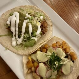 RED STAR TACO BAR - Updated July 2025 - 368 Photos & 510 Reviews - 513 ...