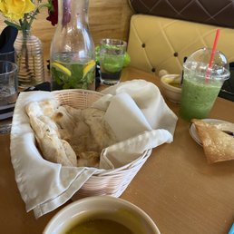 RAYOOG CAFE - 112 Photos & 62 Reviews - 78 N Cooper Rd, Gilbert ...