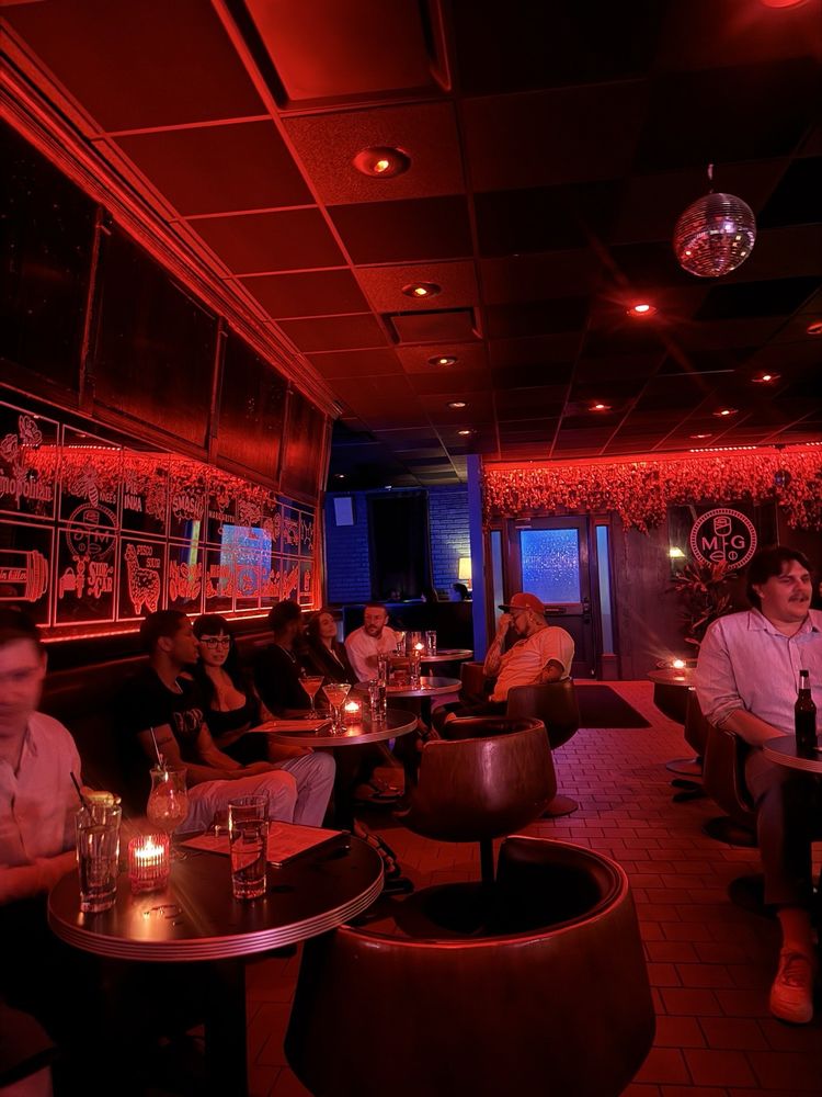 MONEYGUN - Updated June 2025 - 349 Photos & 350 Reviews - 660 W Lake St ...