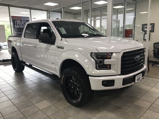 TYLER FORD - Updated July 2025 - 14 Photos & 49 Reviews - 2626 W ...