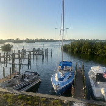 DEEP LAGOON SEAFOOD AND OYSTER HOUSE - Updated October 2025 - 364 ...