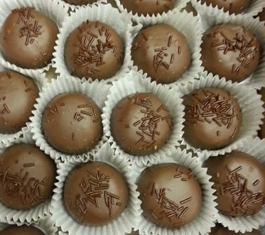 BUFFETT’S CANDIES - Updated April 2025 - 163 Photos & 87 Reviews - 7001 ...