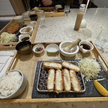 SAKU - Updated April 2025 - 580 Photos & 273 Reviews - 548 W Broadway ...