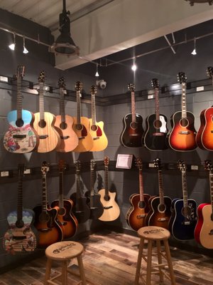 THE MUSIC ZOO - Updated May 2024 - 31 Photos & 35 Reviews - 123 Smith ...