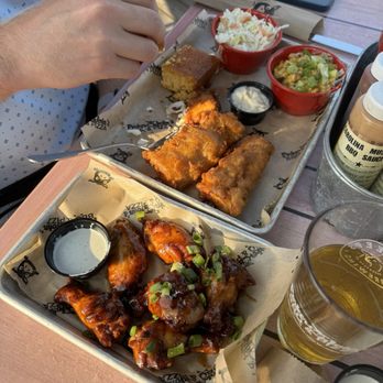 PARKER JOHN’S BBQ & PIZZA - SHEBOYGAN - Updated July 2025 - 178 Photos ...