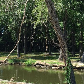 SILVER LAKE PARK - Updated January 2026 - 29 Photos - 300 Washington St ...