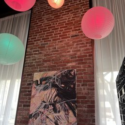 TABLE 33 - Updated December 2025 - 492 Photos & 409 Reviews - 45 W 4th ...