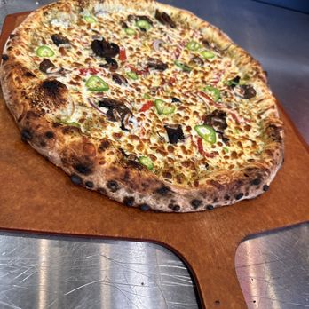 FAMOSO NEAPOLITAN PIZZERIA - Updated July 2024 - 15 Photos - 5239 ...