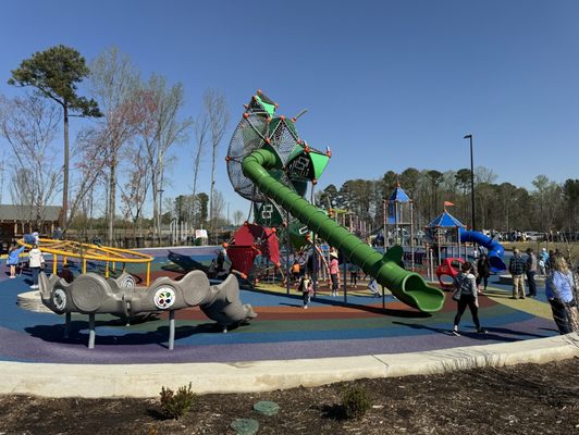 PLEASANT PARK - Updated October 2025 - 11 Photos - 3400 Pleasant Plns ...