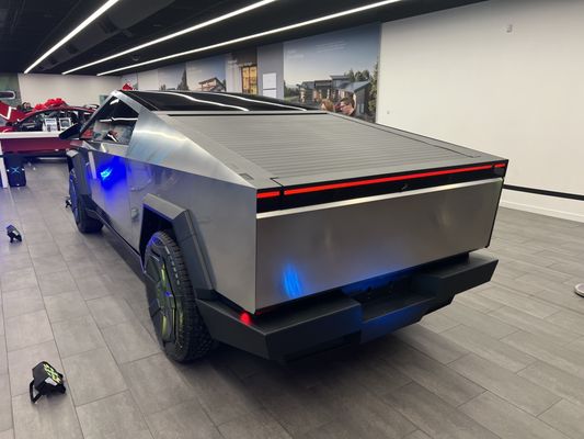 TESLA - Updated March 2025 - 43 Photos & 92 Reviews - 7920 Lindbergh Dr ...