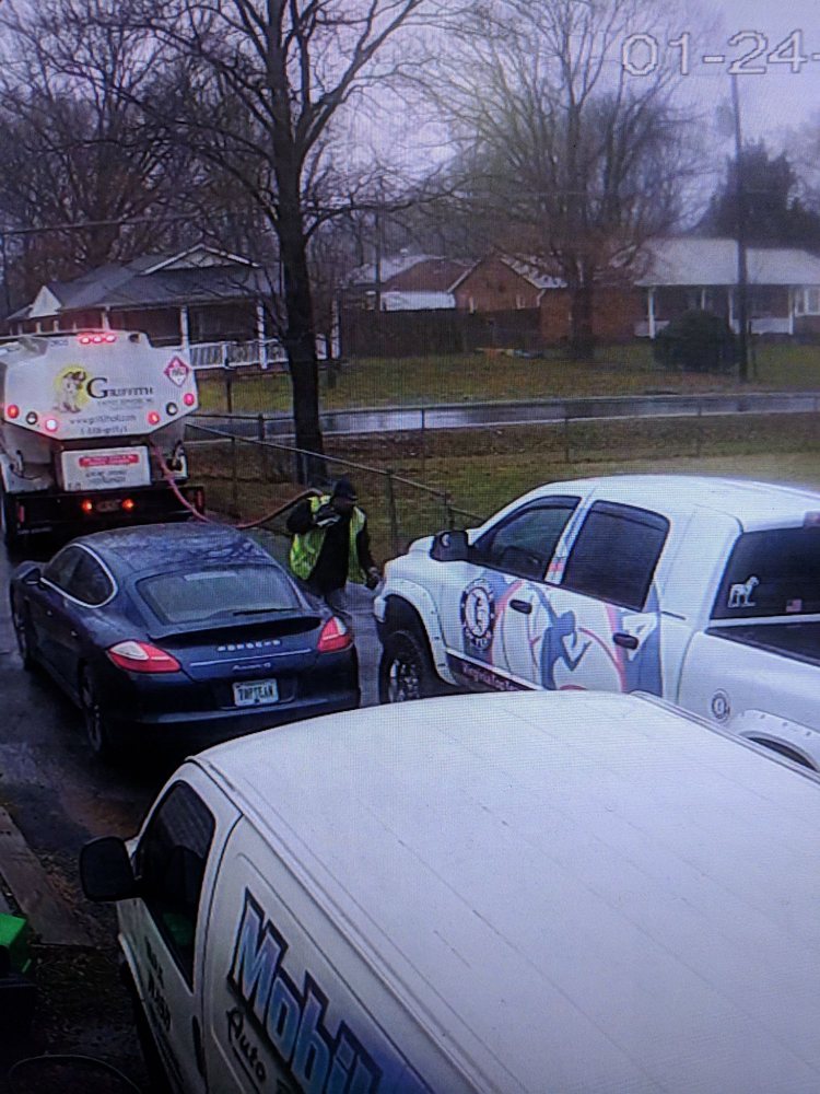 GRIFFITH ENERGY SERVICES - 22 Photos & 20 Reviews - 10376 Battleview ...