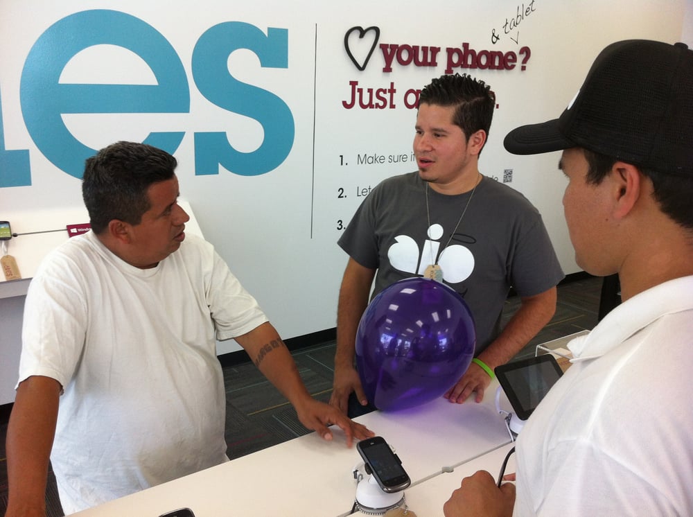 AIO WIRELESS - 26 Photos - 5901 Hilcroft, Houston, Texas - Mobile ...