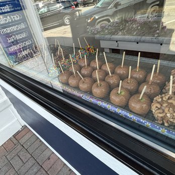 MARSHALL’S FUDGE & CANDY KITCHEN - Updated January 2026 - 50 Photos ...