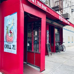 GRILL 21 - Updated December 2025 - 888 Photos & 613 Reviews - 346 E ...