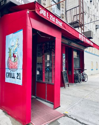 GRILL 21 - Updated September 2024 - 849 Photos & 603 Reviews - 346 E ...