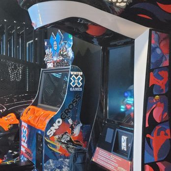 IPLAY ARCADES - Updated April 2025 - 151 Photos & 25 Reviews - 3430 ...