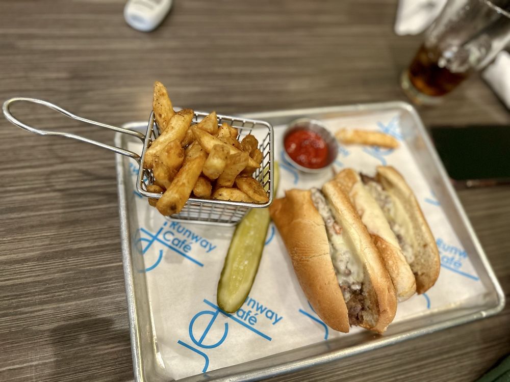 JET RUNWAY CAFE - Updated December 2025 - 1841 Photos & 955 Reviews ...