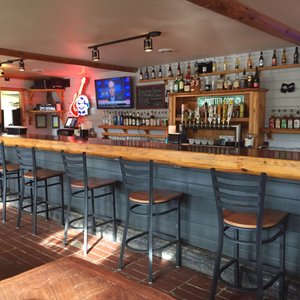 HAYWARD FAMILY RESTAURANT - 25 Photos & 27 Reviews - American ...