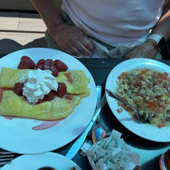 LITTLE EURO - Updated January 2025 - 167 Photos & 240 Reviews - 517 N ...