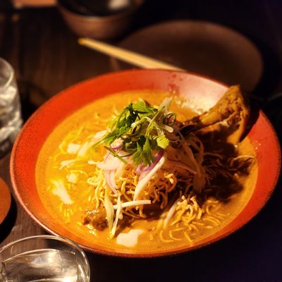 ROOM SERVICE - Updated April 2025 - 495 Photos & 129 Reviews - 2159 S ...