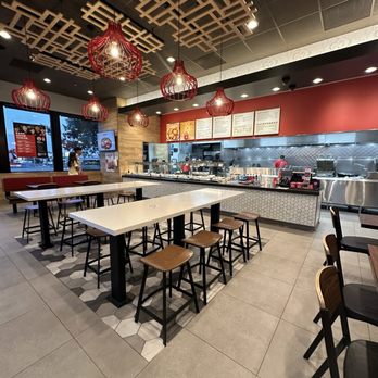 PANDA EXPRESS - Updated September 2025 - 17 Photos - 1730 N Division St ...
