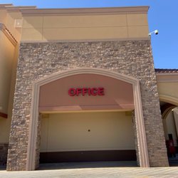 APPLE RV & BOAT STORAGE - 22 Photos - 15000 Dale Evans Pkwy, Apple ...